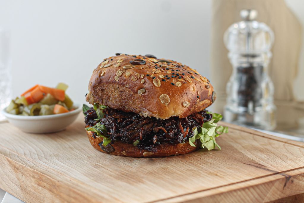 الأطباق الرئيسة | Rootura