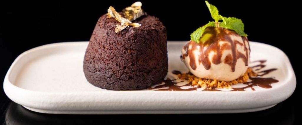 DESSERTS | Sol Kitchen & Bar D7