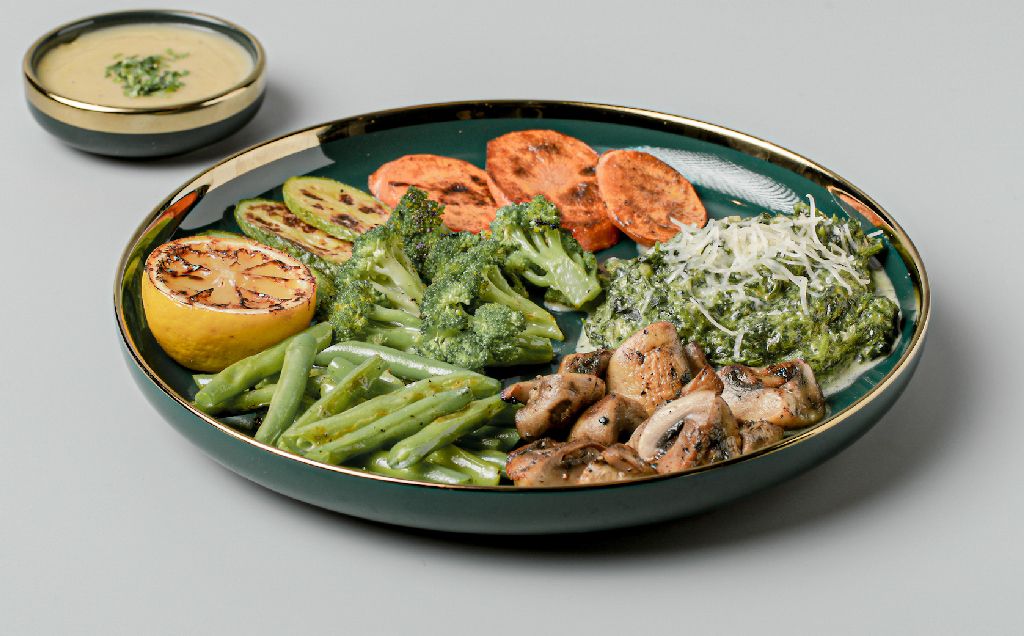 Main Course | Tesh Lounge