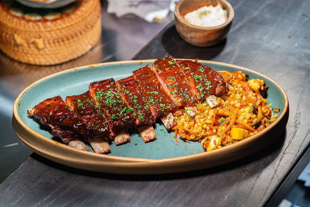 MAIN COURSES | Sol Kitchen & Bar D7