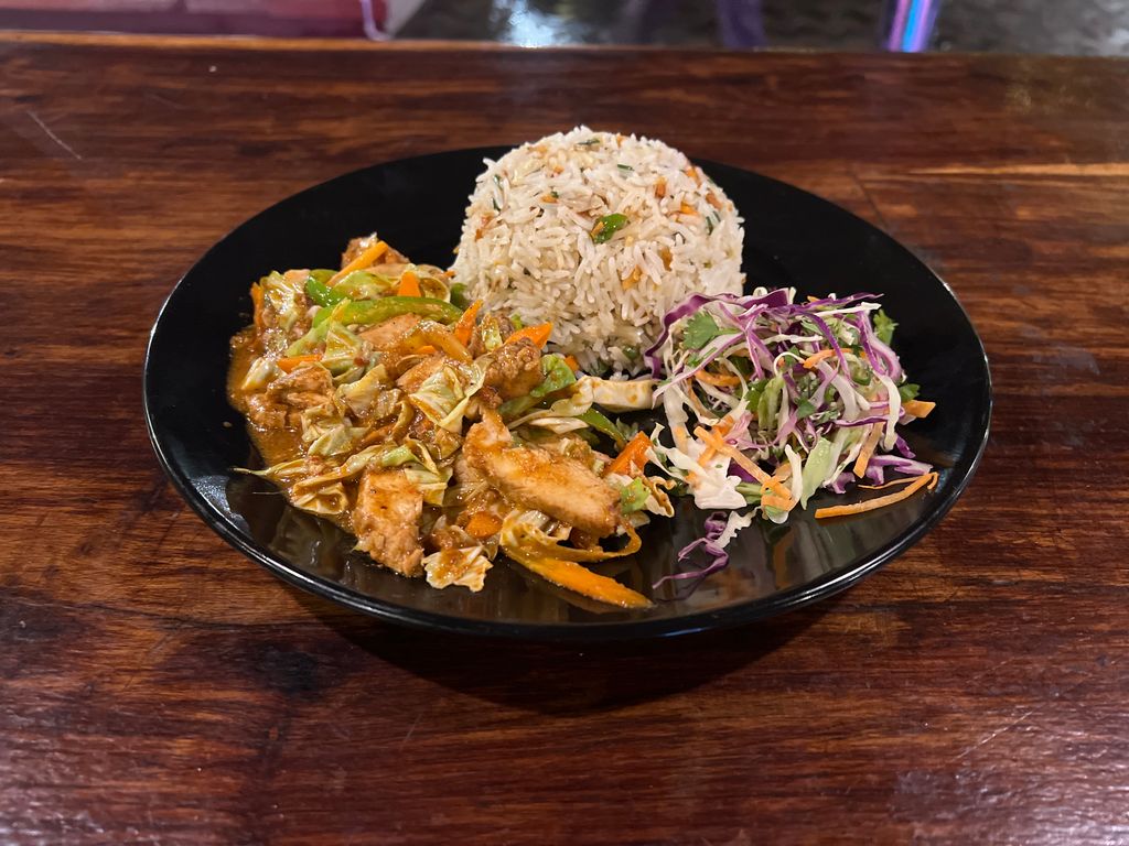 continental chicken main course | The Aviary Lounge (Halal)