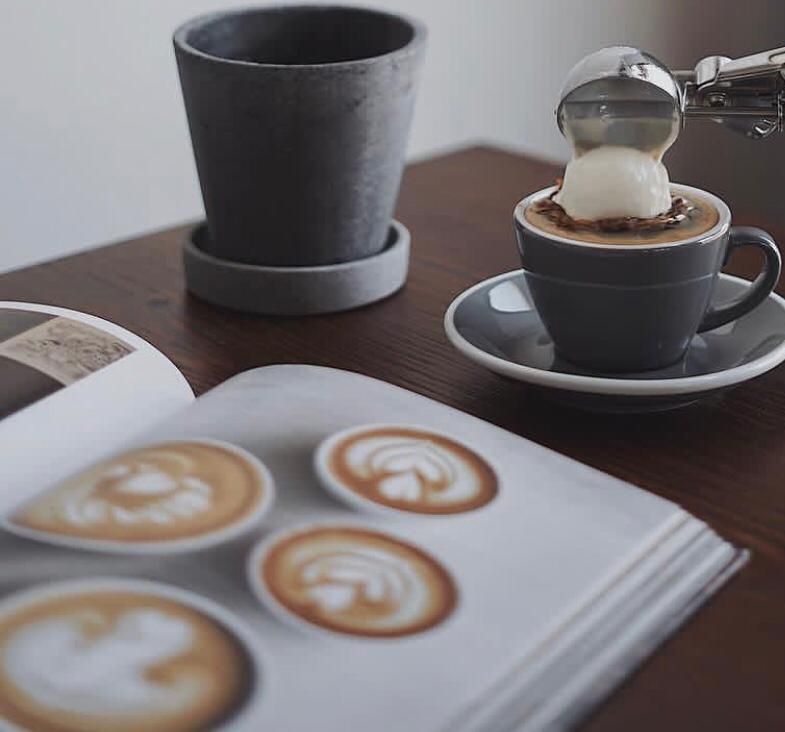 WHITE | WACUP COFFEE HUB