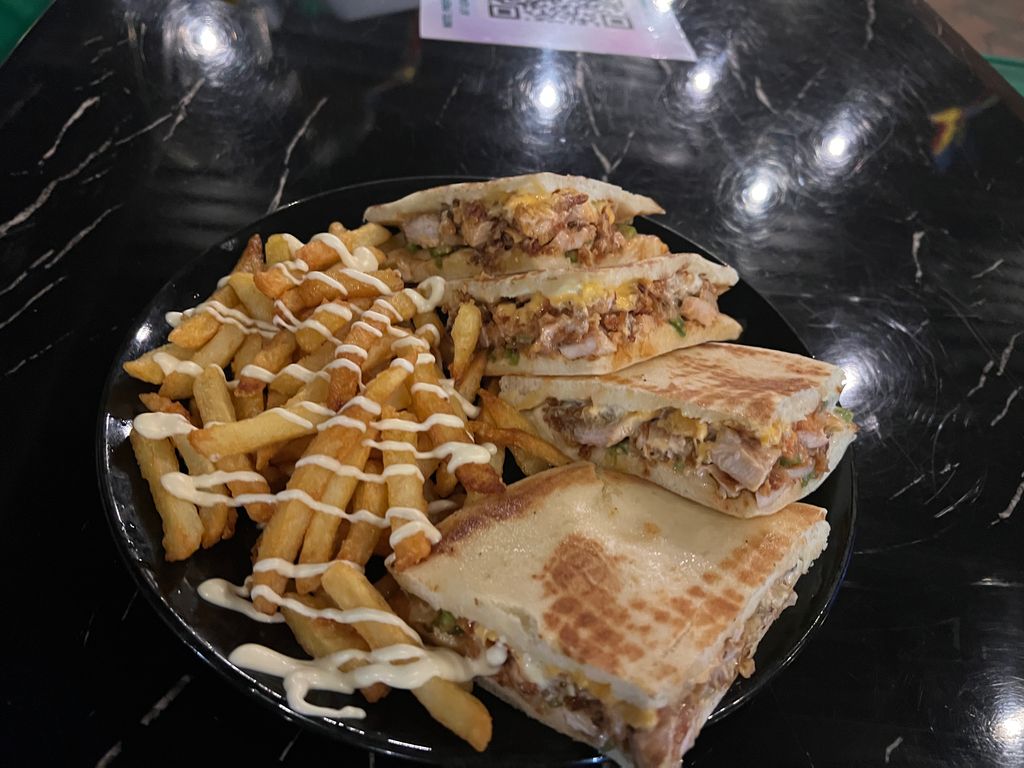 continental chicken main course | The Aviary Lounge (Halal)