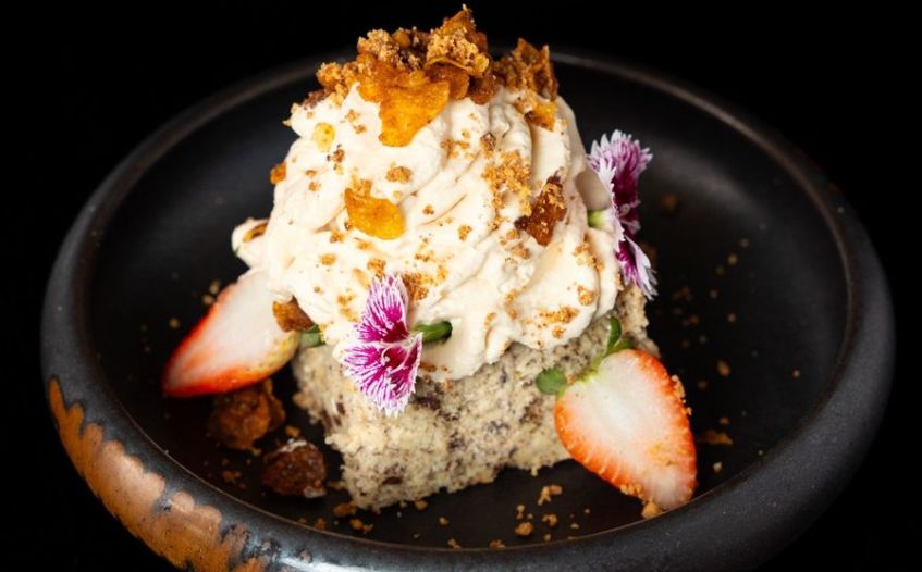 DESSERTS | Sol Kitchen & Bar D7