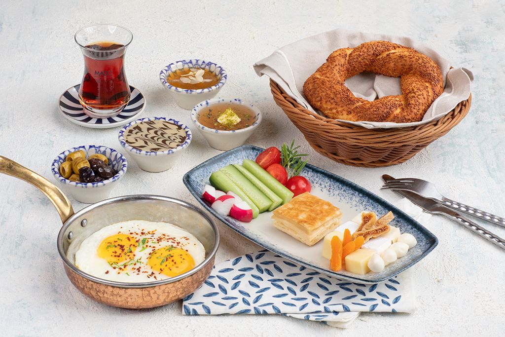 Breakfast | MADO Bluewaters